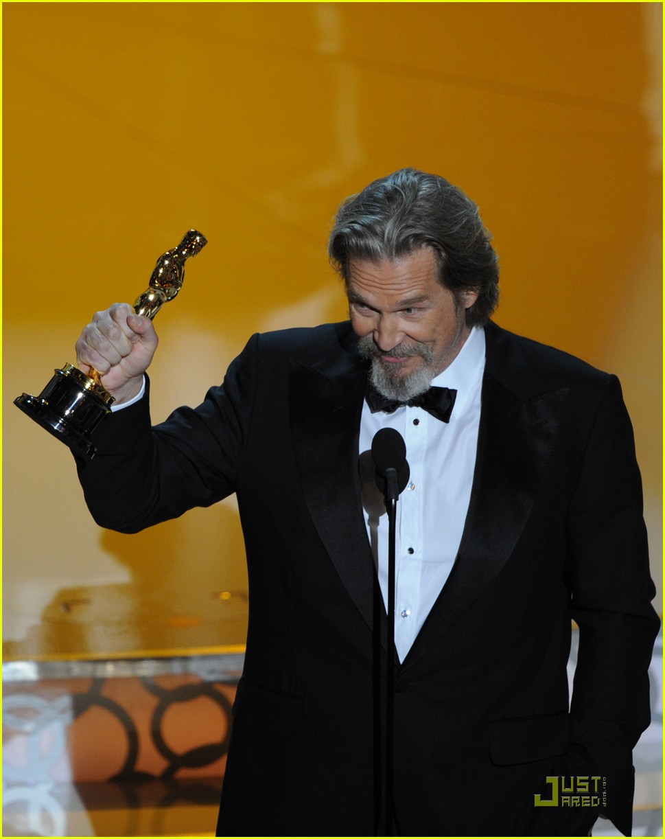 Jeff Bridges Wins Best Actor Oscar: Photo 2433092 | 2010 Oscars, Jeff ...