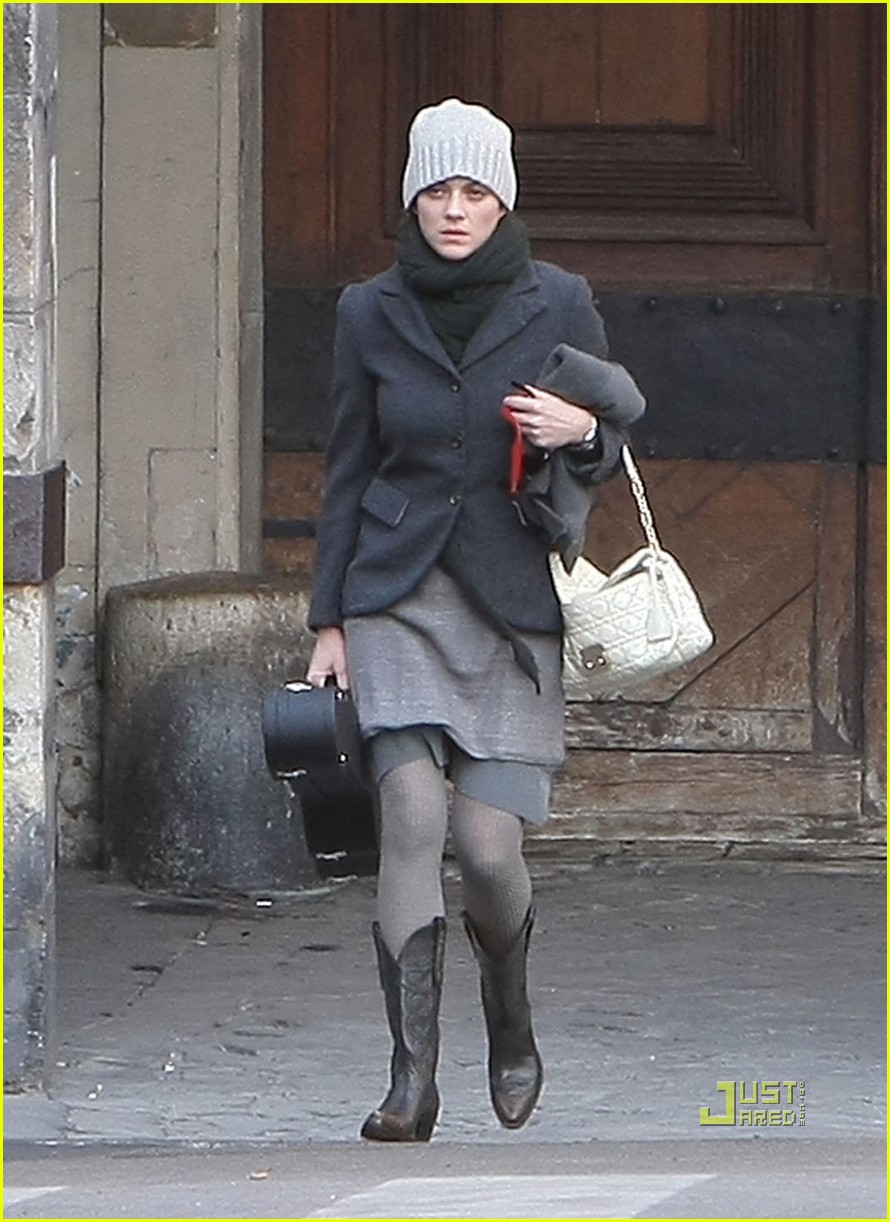 Marion Cotillard Makes Beautiful Music: Photo 2434883 | Marion ...