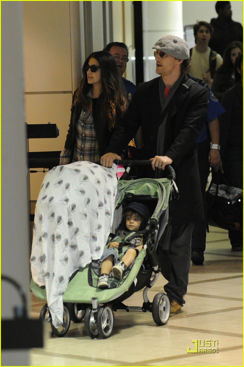 Matthew McConaughey's Family Fun: Photo 2434738 | Camila Alves ...