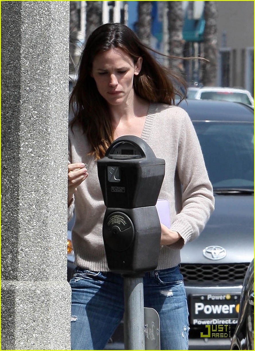 Jennifer Garner Has Family Fun: Photo 2440028 | Ben Affleck, Celebrity ...