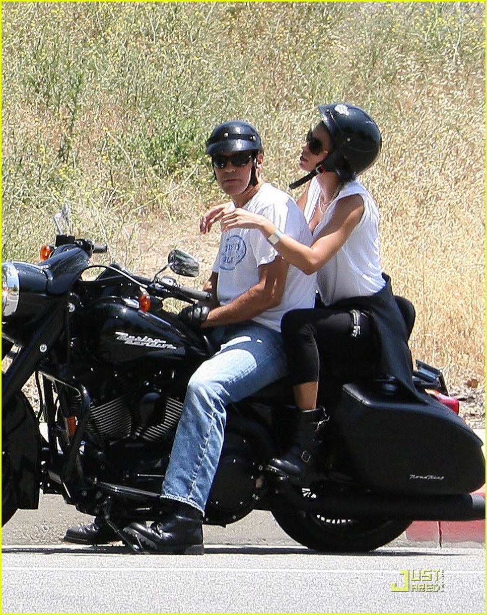 George Clooney & Elisabetta Canalis: Motorcycle Mates: Photo 2456626 ...