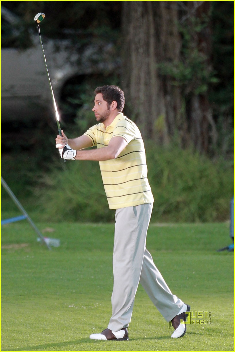 Zachary Levi: Treasure Trail Edition: Photo 2466724 | Shirtless ...