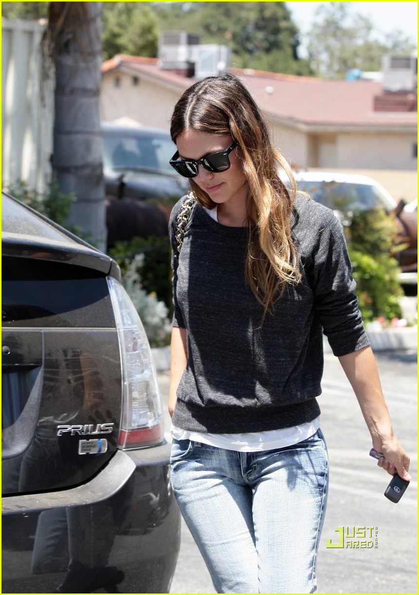 Rachel Bilson: Rocket Woman: Photo 2469905 | Rachel Bilson Photos ...