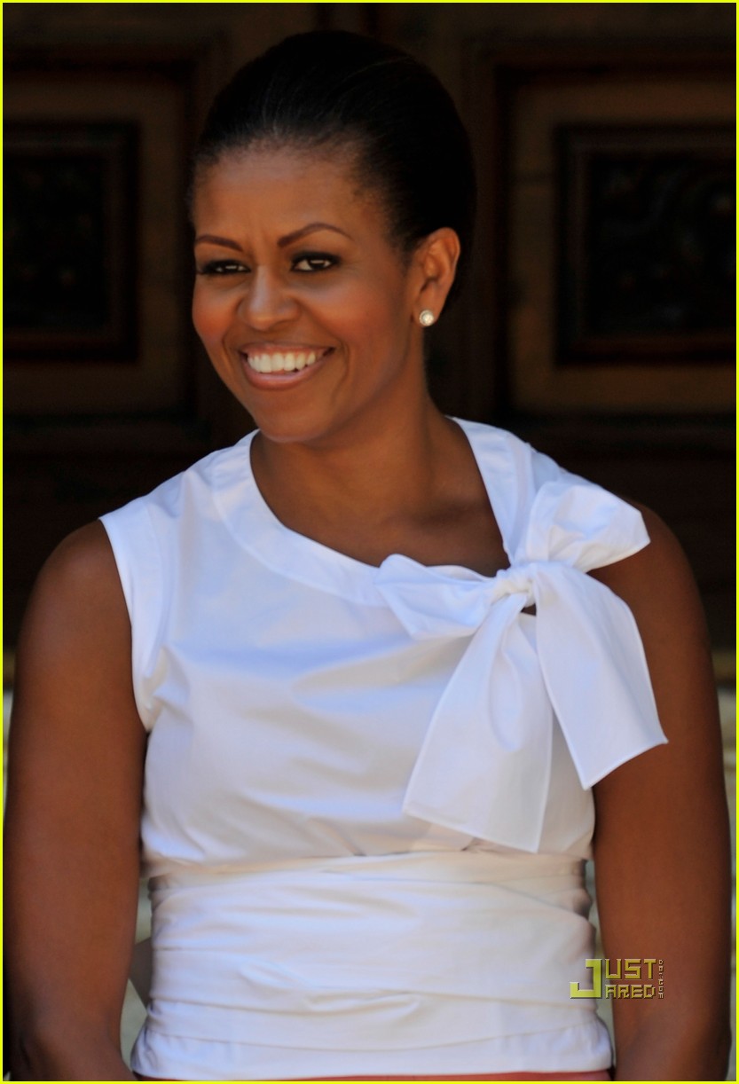 Michelle Obama Visits Spain with Sasha: Photo 2472346 | Barack Obama ...