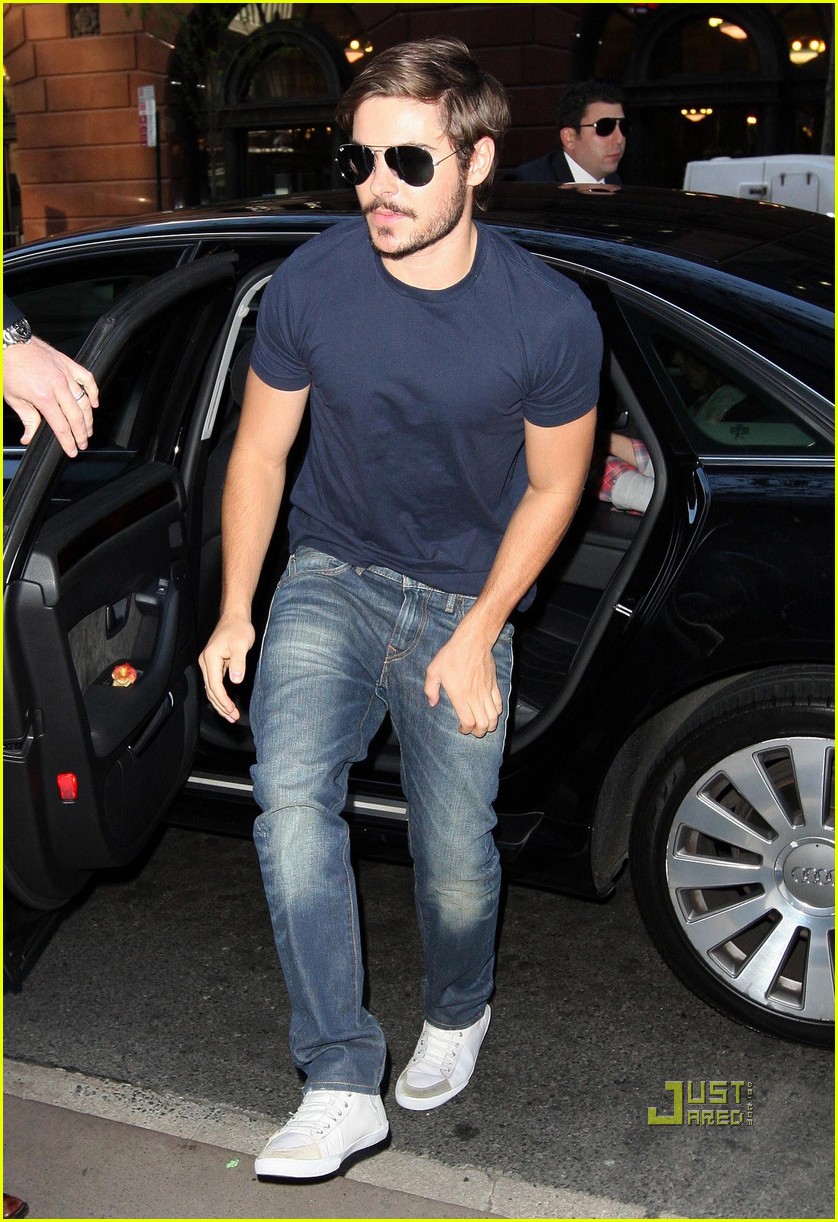 Zac Efron: 'Sunrise' in Sydney!: Photo 2481551 | Zac Efron Photos ...