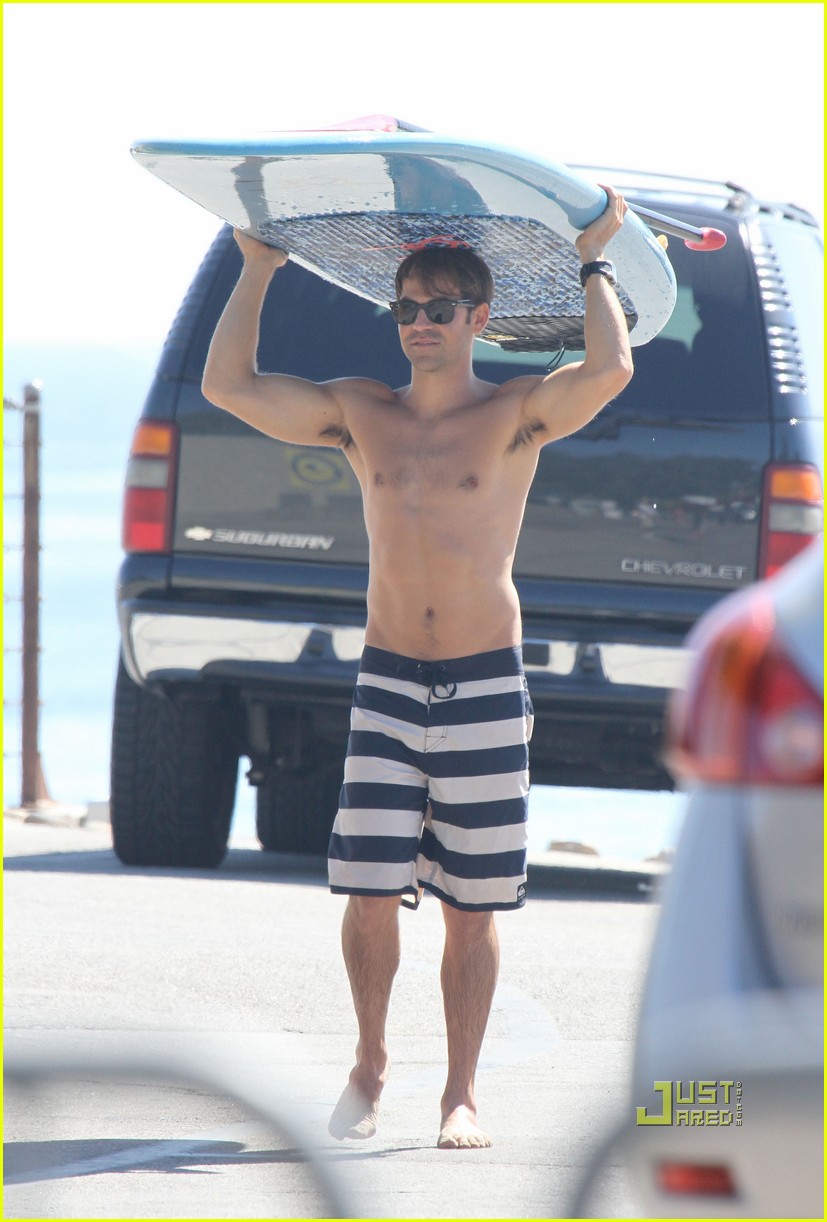 Kyle Howard: Shirtless Surfer!: Photo 2486178 | Kyle Howard, Shirtless ...