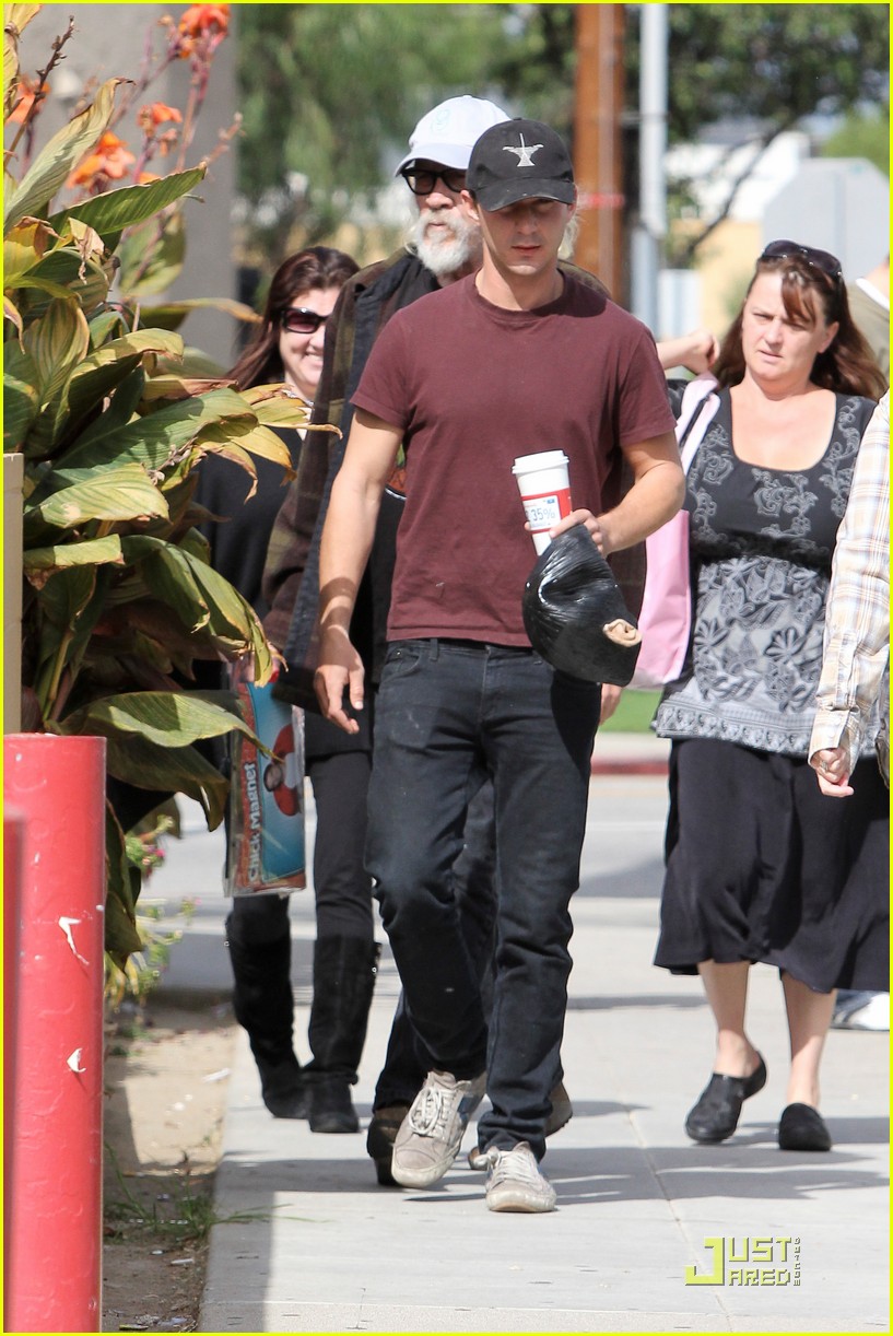 Shia LaBeouf: Halloween Costume Shopping with Dad!: Photo 2491596 ...