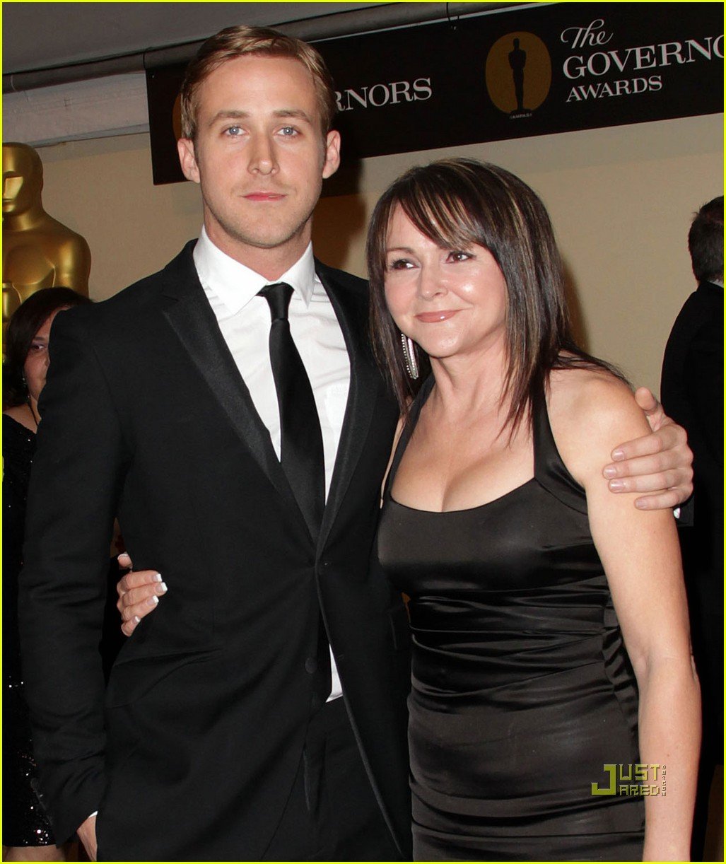 Ryan Gosling: Governors Awards with Mom!: Photo 2495505 | Justin Long ...