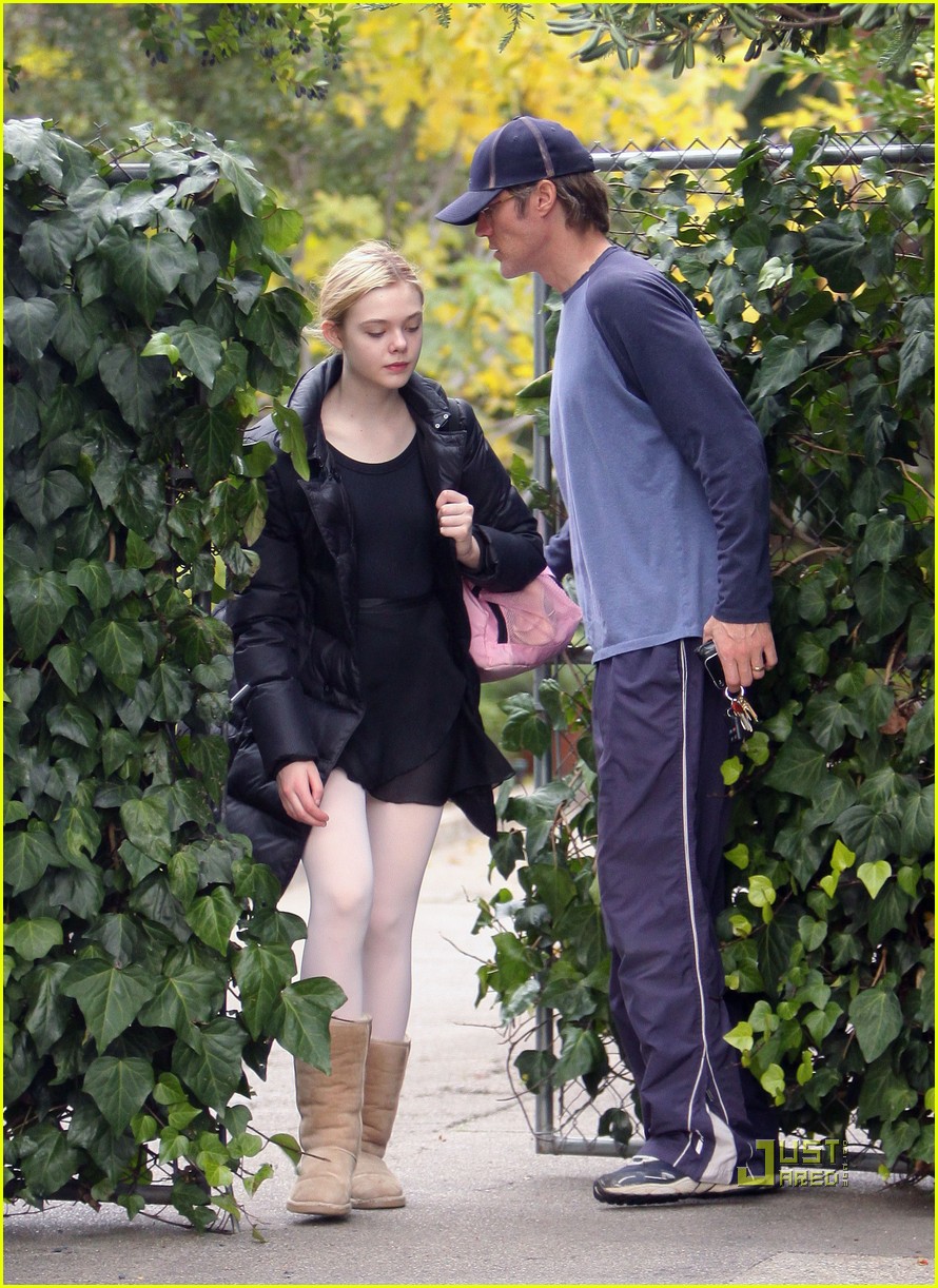 Elle Fanning: 'Somewhere' Opens December 22!: Photo 2501068 | Elle ...