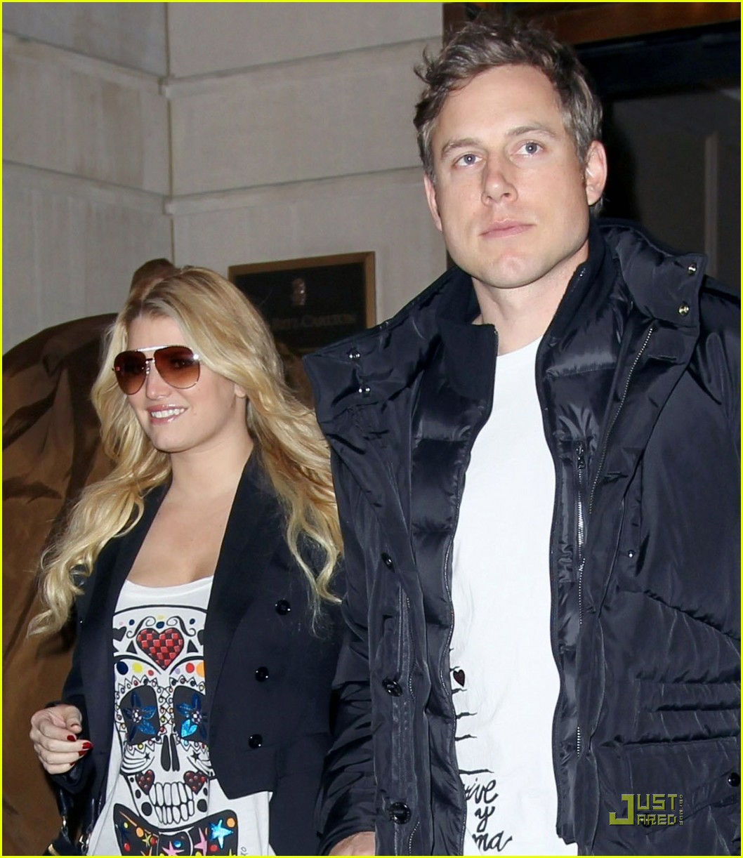 Jessica Simpson Simple Wedding With Eric Johnson Photo 2500046