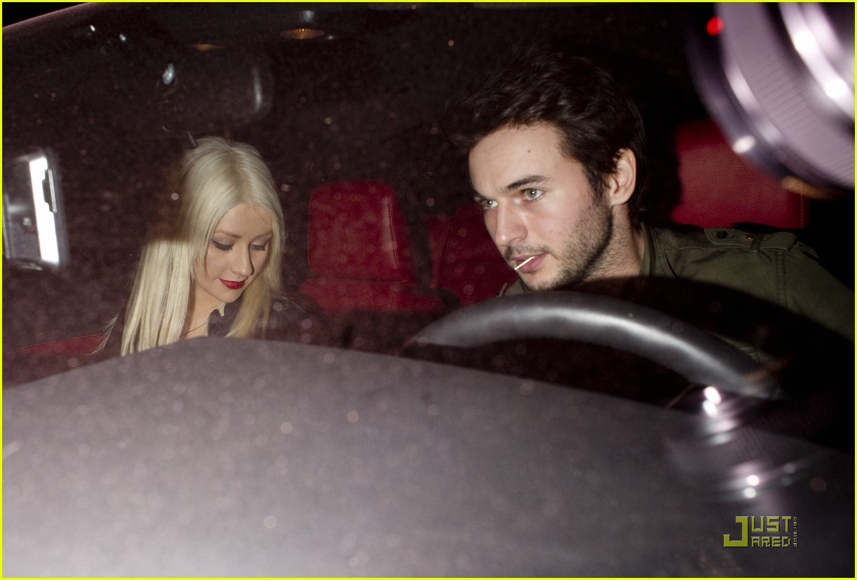 Christina Aguilera: Nobu Date Night with Matthew Rutler!: Photo 2514809 ...