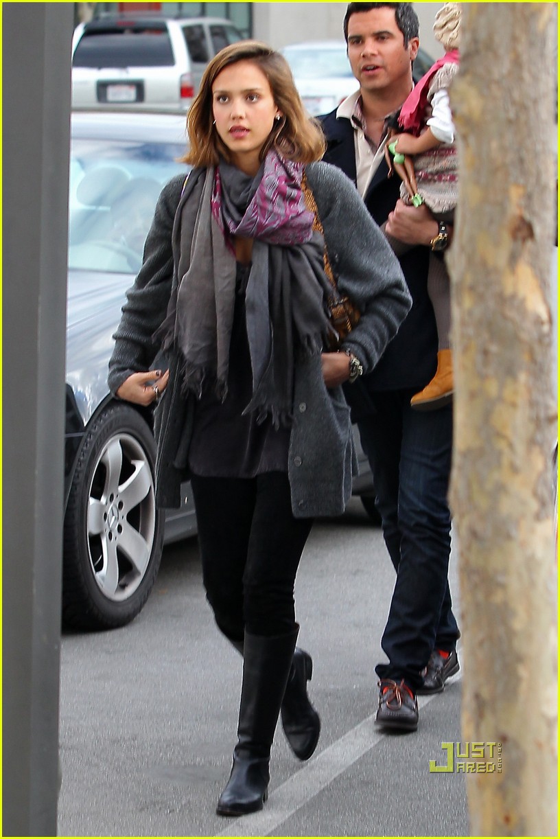 Jessica Alba's Parents Renew Their Vows: Photo 2508948 | Cash Warren ...