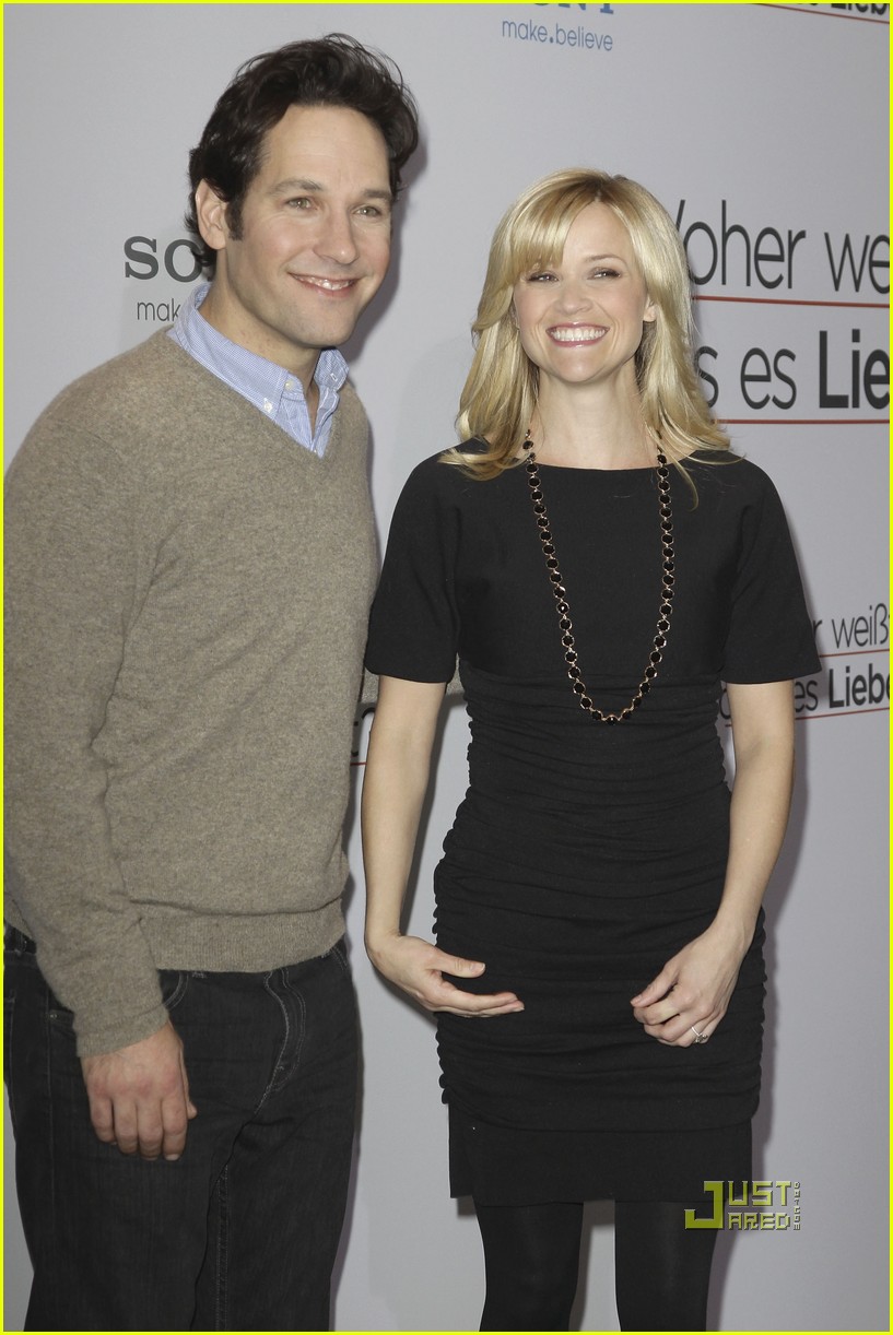 Reese Witherspoon: 'How Do You Know' Berlin Photo Call: Photo 2512851 ...