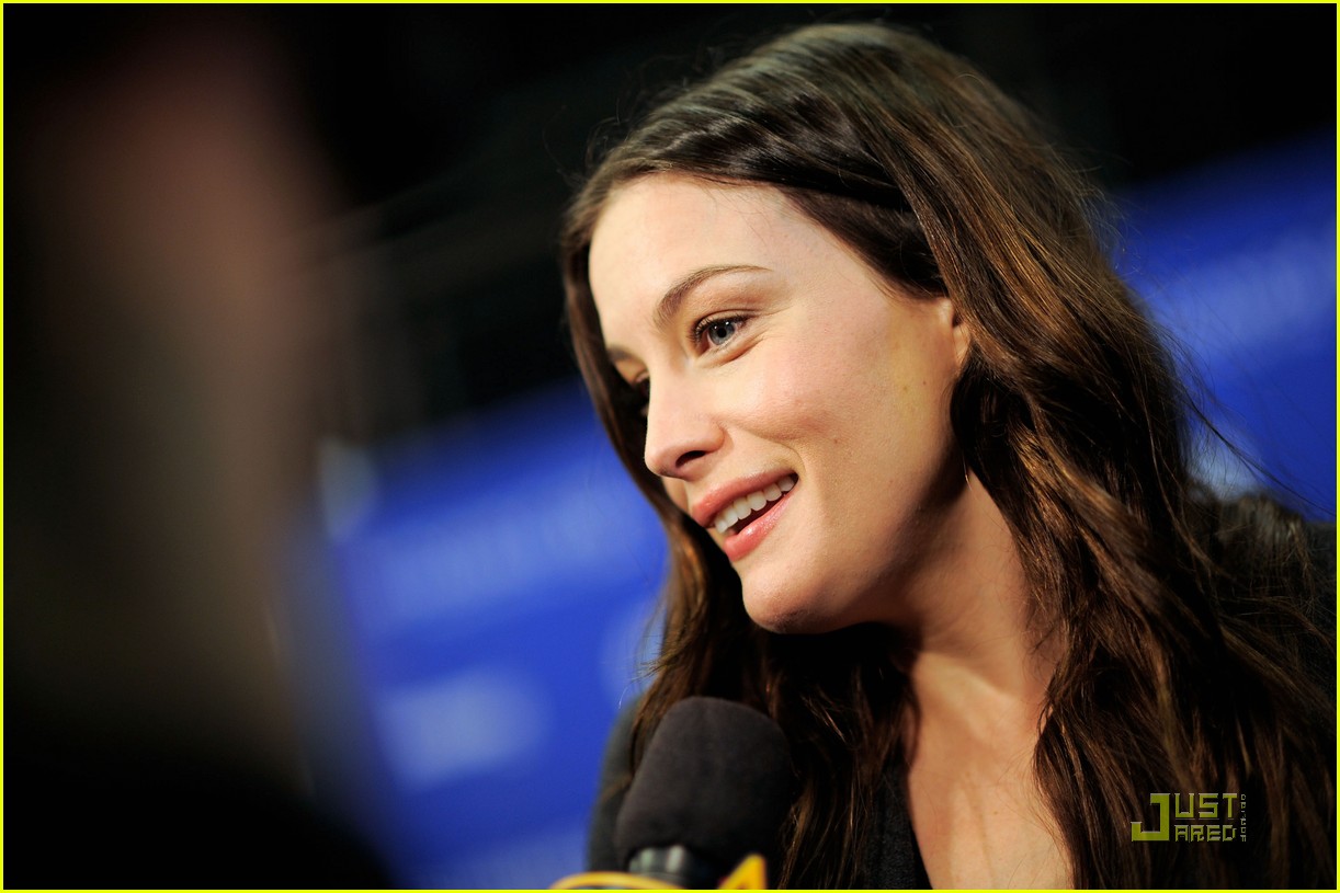 Photo Liv Tyler Ledge Premiere Sundance 07 Photo 2513411 Just