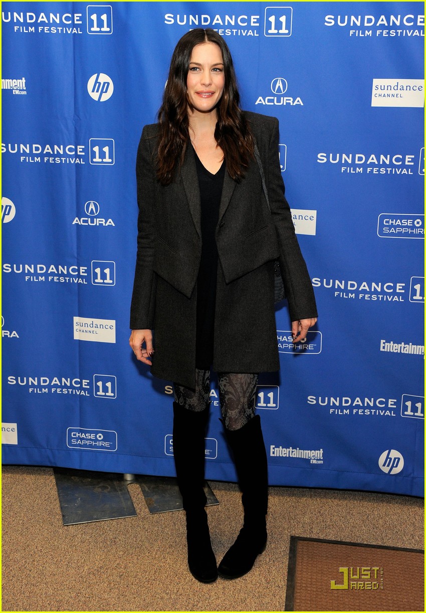 Photo Liv Tyler Ledge Premiere Sundance 16 Photo 2513420 Just