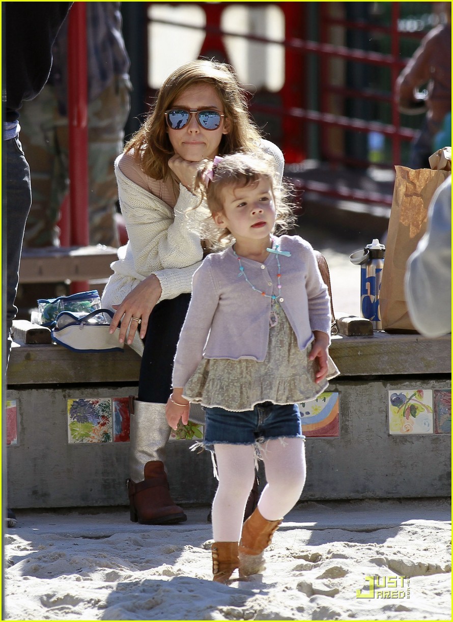 Jessica Alba: Baby Bump in Beverly Hills!: Photo 2521417 | Cash Warren ...