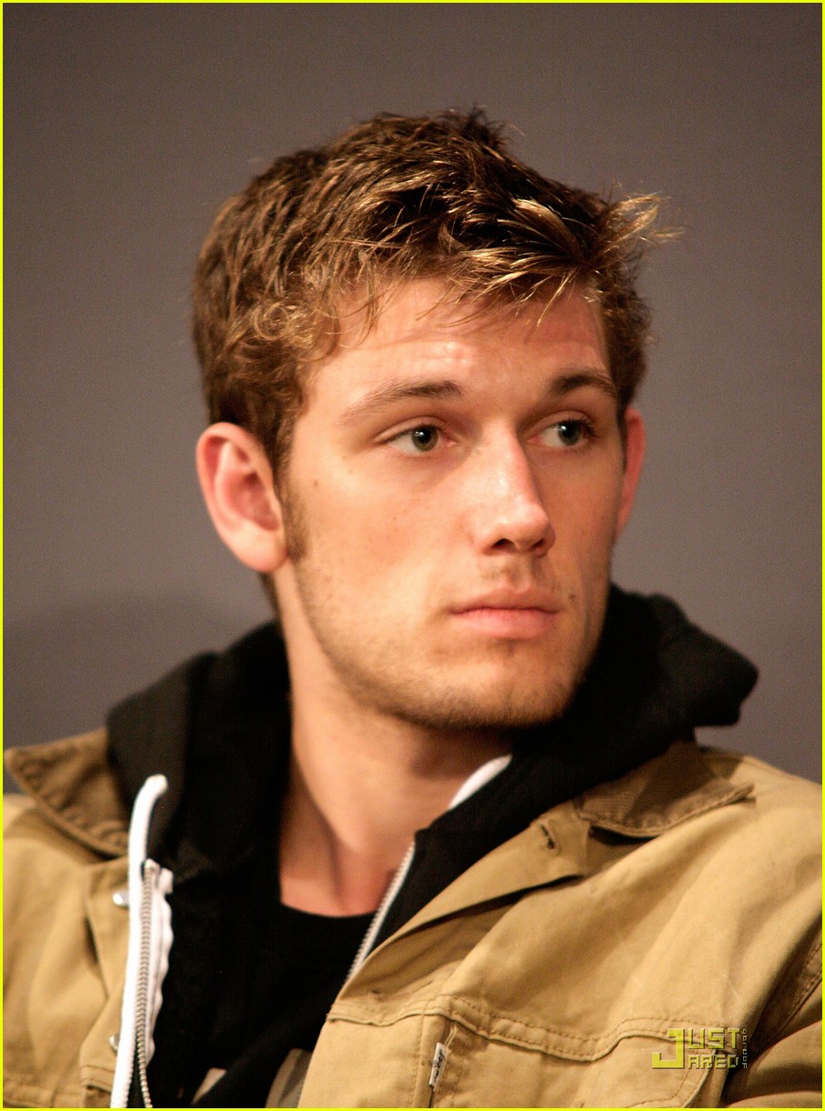Alex Pettyfer: Meet the Filmmakers at Apple Soho: Photo 2516870 | Alex ...