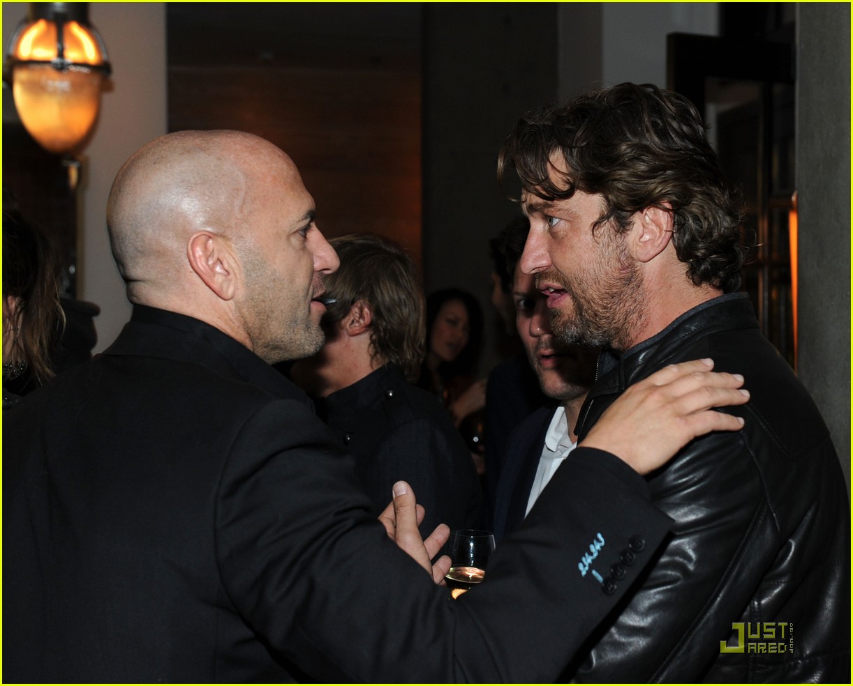 Gerard Butler Has a Heart For Children: Photo 2526626 | Gerard Butler ...