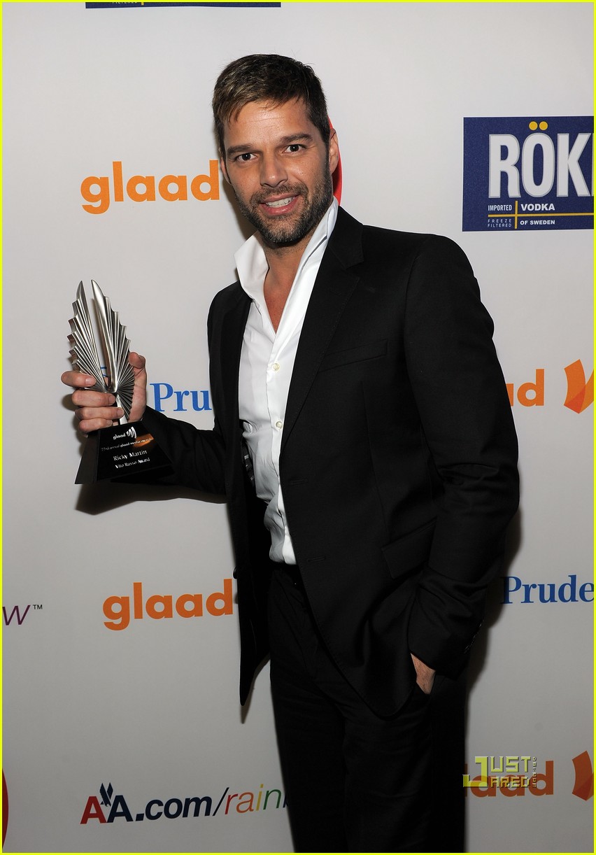 Ricky Martin: GLAAD Media Award Winner!: Photo 2528959 | Ricky Martin ...