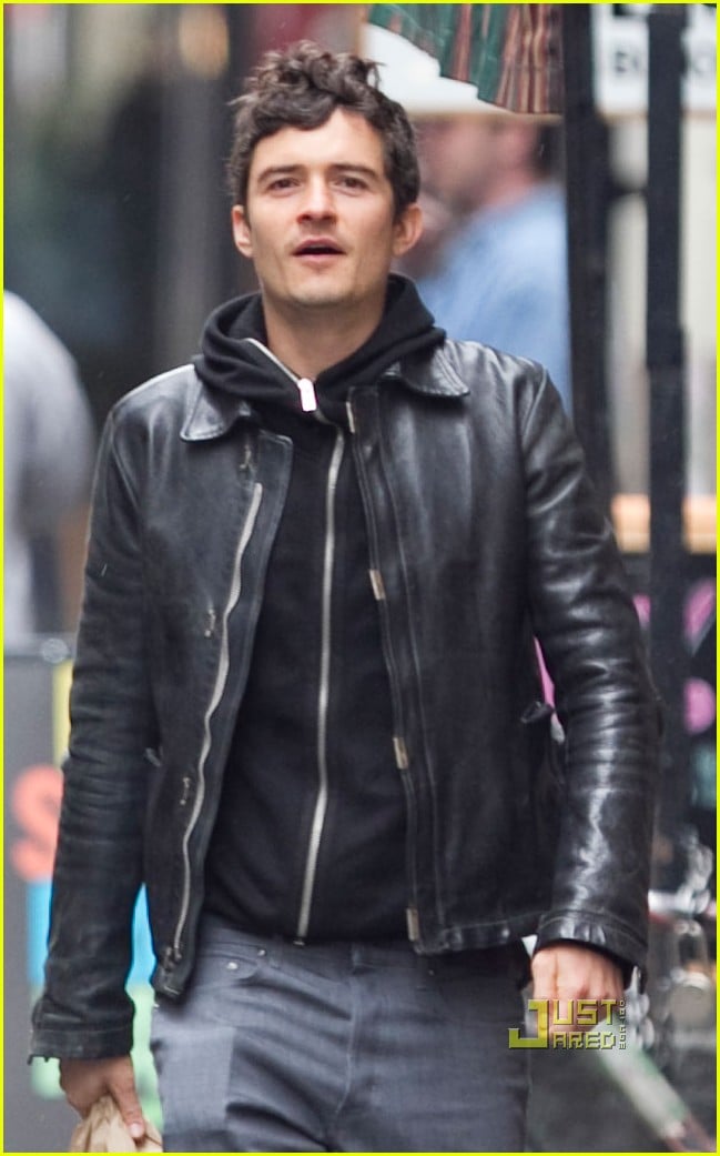 Photo: orlando bloom breakfast nyc 03 | Photo 2536540 | Just Jared ...