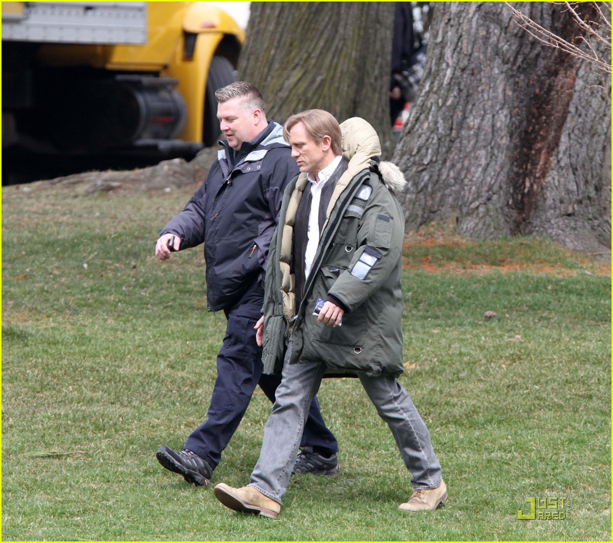Daniel Craig: 'Dream House' Set!: Photo 2533973 | Daniel Craig Photos ...