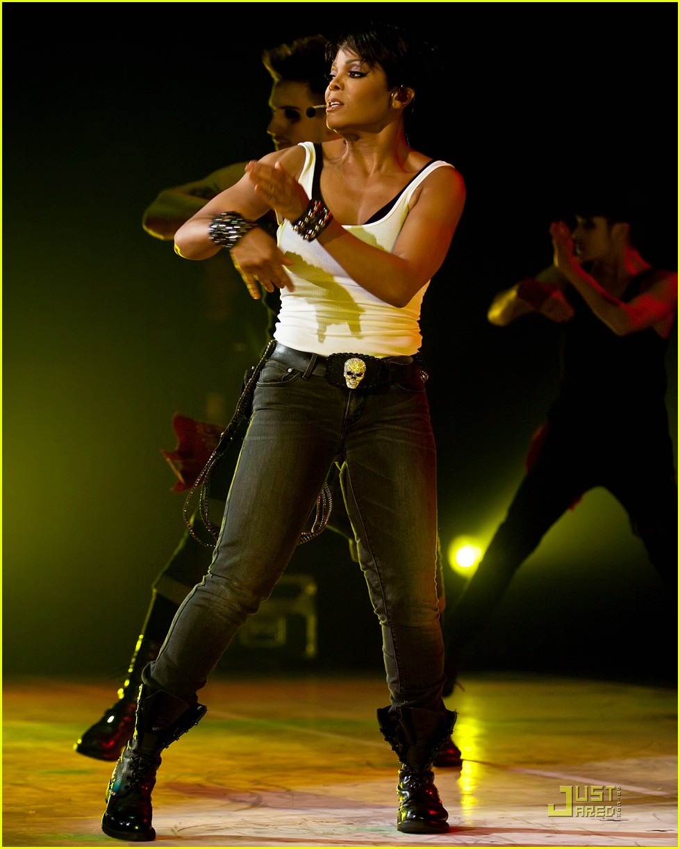 Janet Jackson: Performing at the Louvre!: Photo 2534166 | Janet Jackson ...