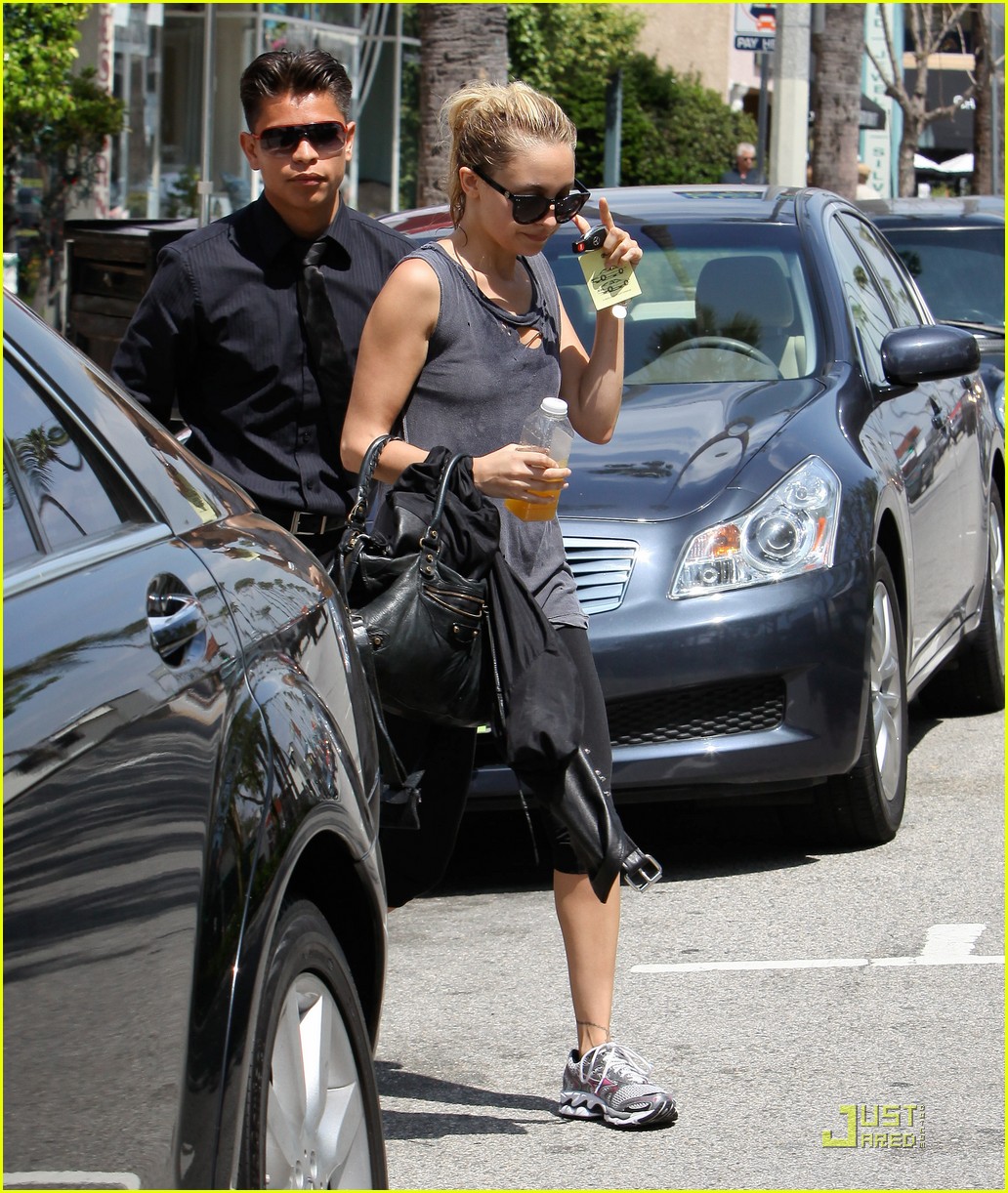 Nicole Richie: Winter Kate at the MET Ball!: Photo 2538064 | Nicole ...