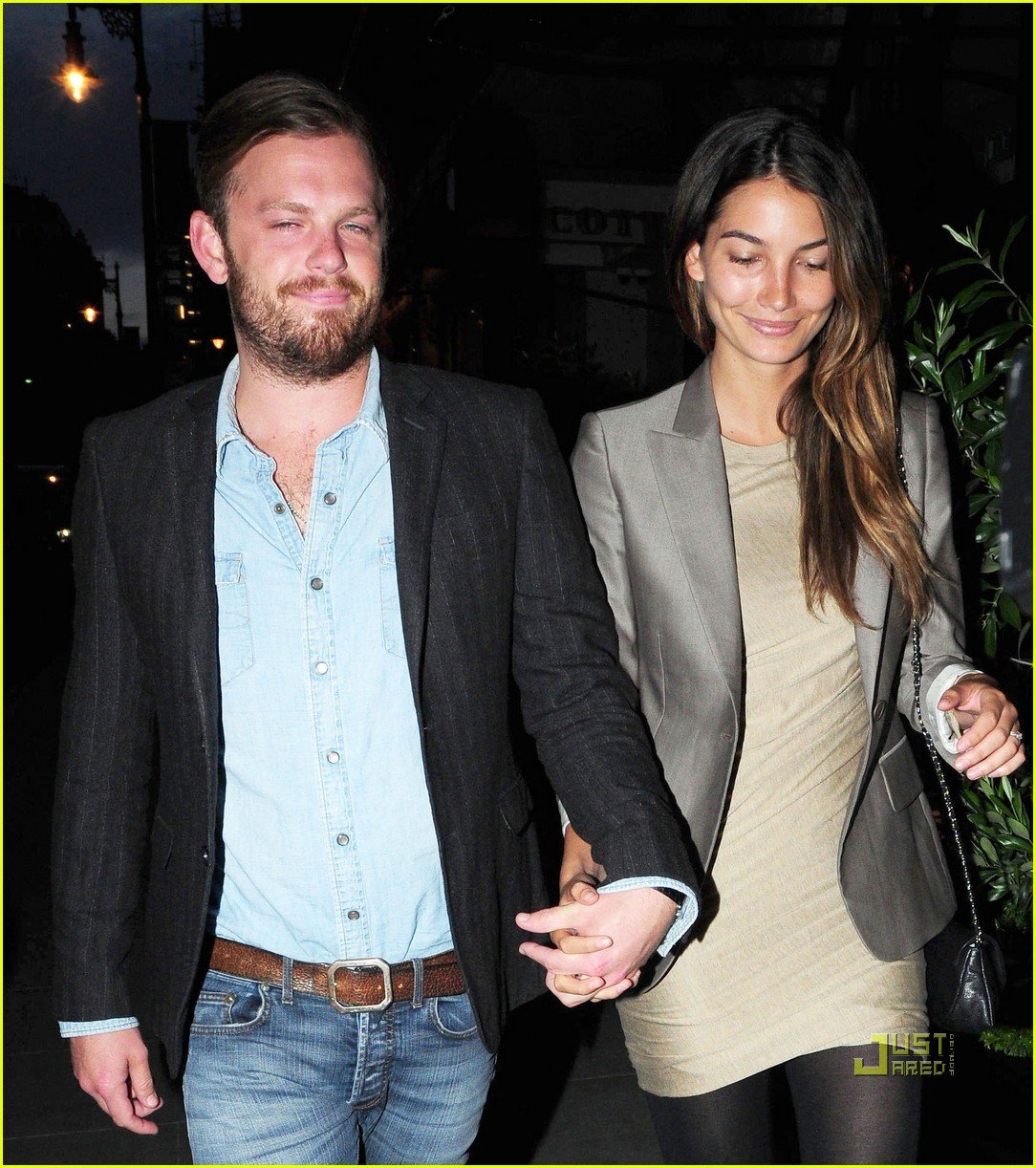 Lily Aldridge & Caleb Followill are Loving London: Photo 2546947 ...