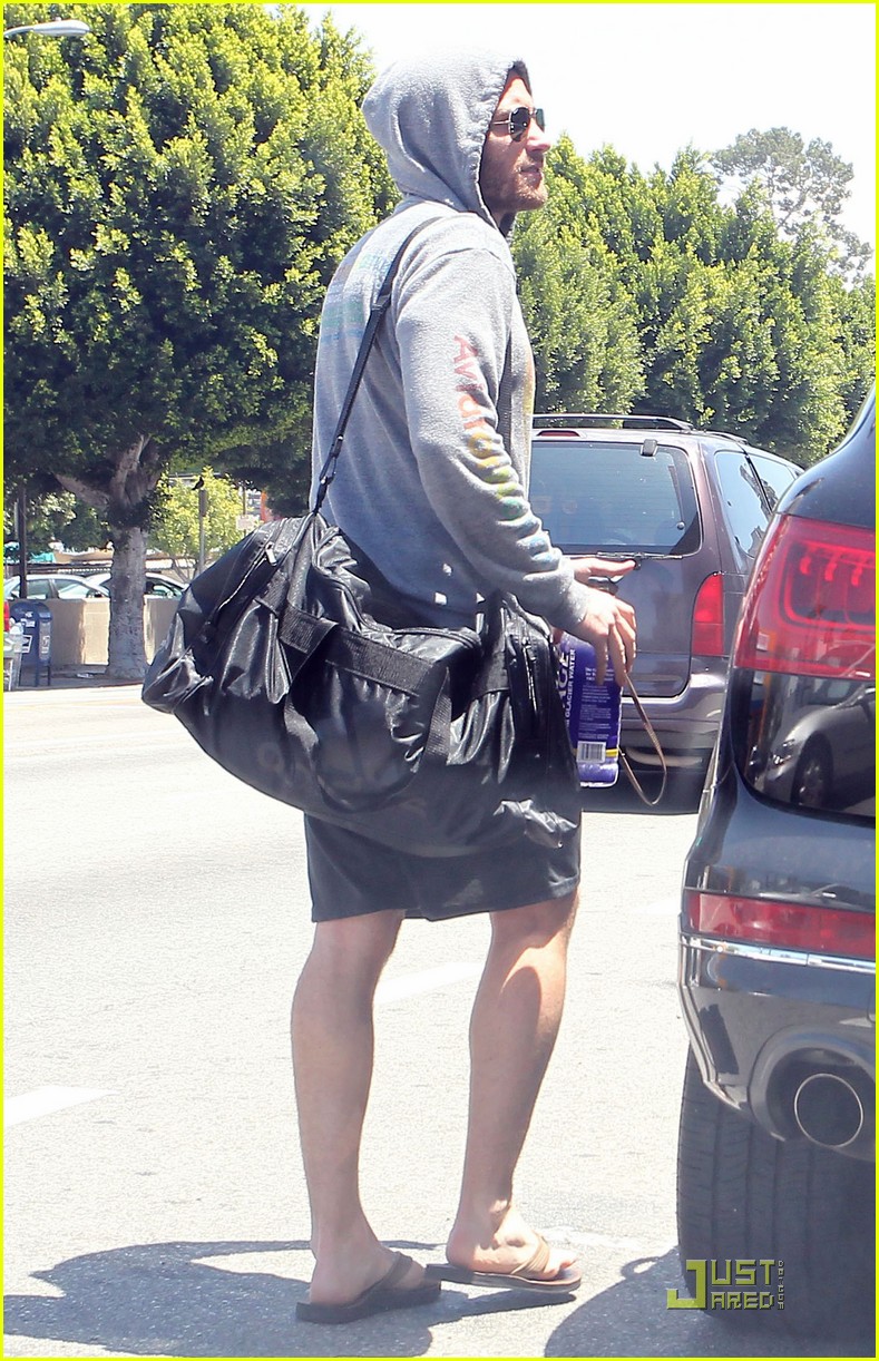 Jake Gyllenhaal Works It Out: Photo 2542660 | Jake Gyllenhaal Photos ...