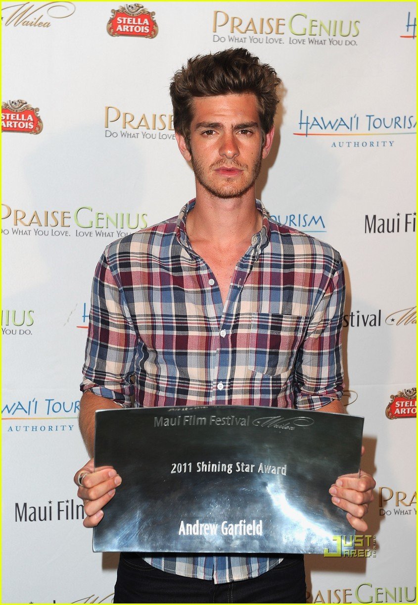 Andrew Garfield & Garrett Hedlund: Maui Film Fest Awardees!: Photo ...