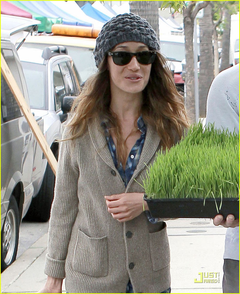 Maggie Q: Greens & Grass from Farmer's Market!: Photo 2552453 | Maggie ...