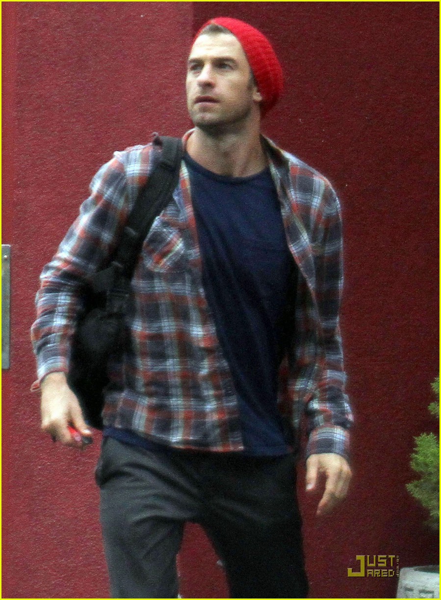 Teresa Palmer: Ellery & Qantas Collaboration!: Photo 2551528 | Scott ...