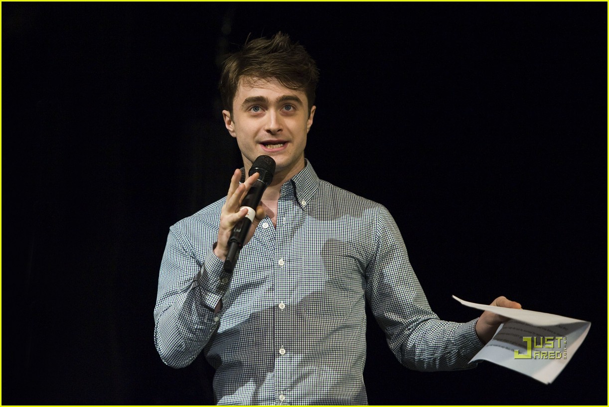Daniel Radcliffe: 'Brotherhood of Man' at Tony Awards!: Photo 2550375 ...