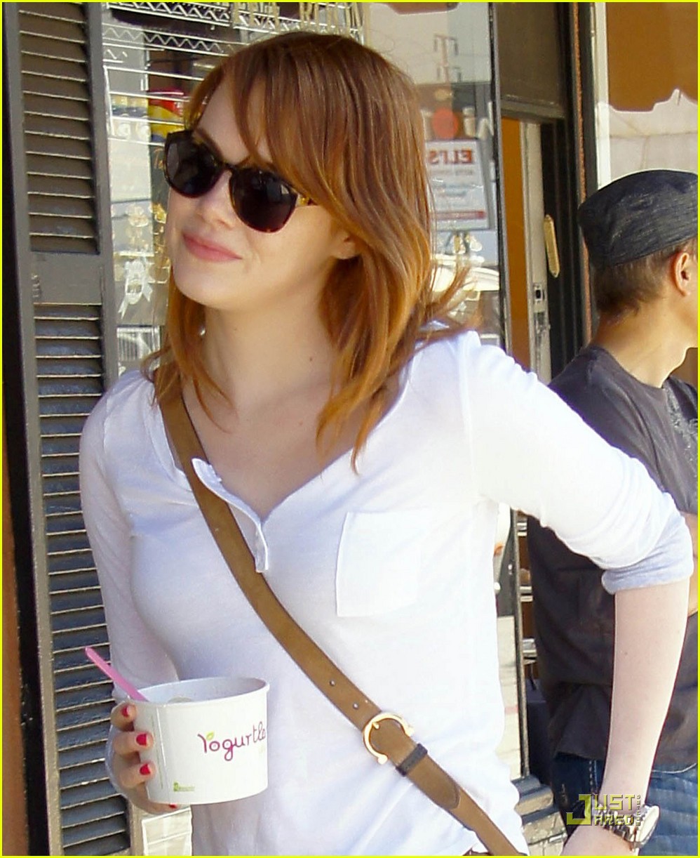 Emma Stone: Bid on a Signed 'Spider-Man' Comic Book!: Photo 2557006 ...
