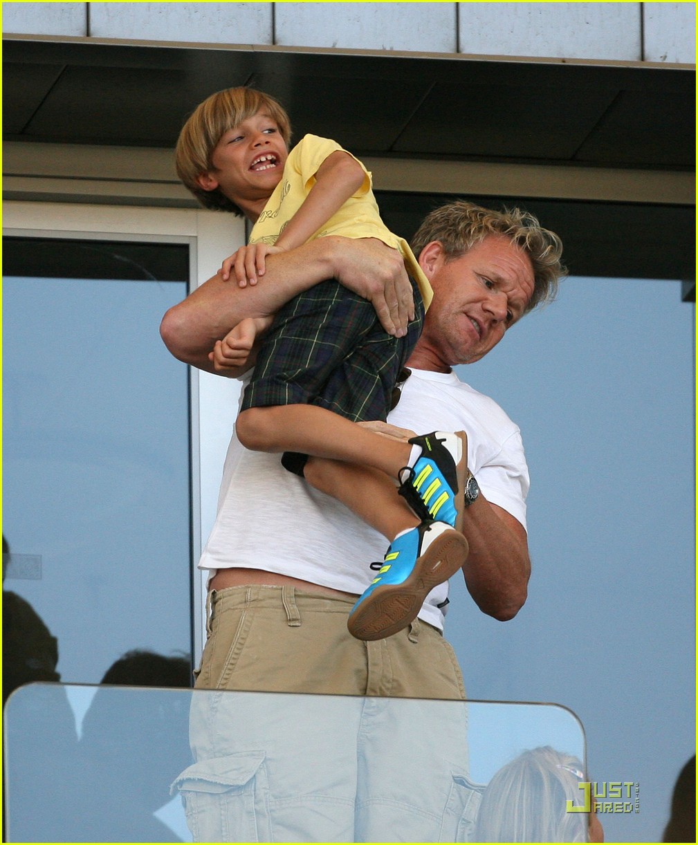 David Beckham: Galaxy Victory!: Photo 2570906 | 00 Photos | Just Jared ...