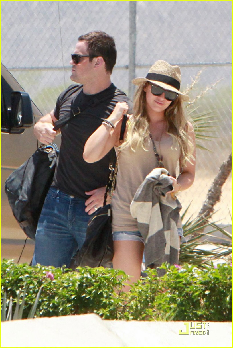 Hilary Duff: Not Having Kids Just Yet!: Photo 2566047 | Haylie Duff ...