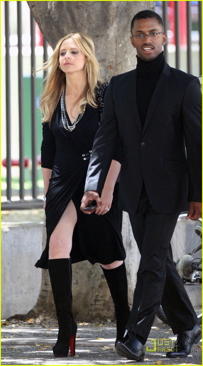 Sarah Michelle Gellar: 'Ringer' in Los Angeles!: Photo 2565760 | Sarah ...