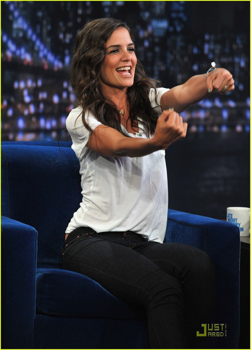 Katie Holmes Plays Pictionary on 'Jimmy Fallon': Photo 2568683 | Jimmy ...