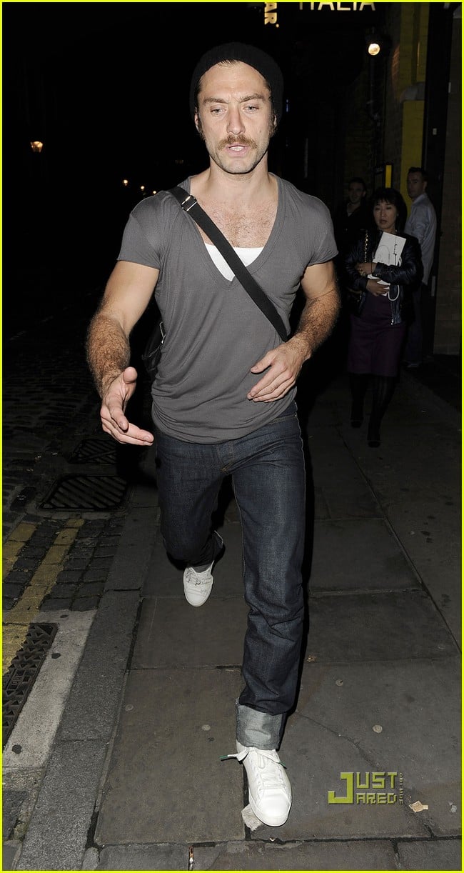 Photo: jude law mustache donmar warehouse anna christie 08 | Photo ...