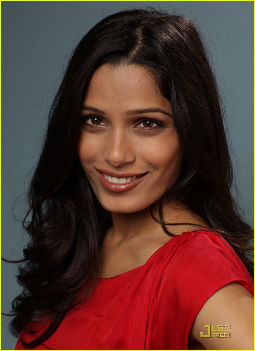 Freida Pinto & Dev Patel: Toronto Twosome!: Photo 2578174 | Dev Patel ...