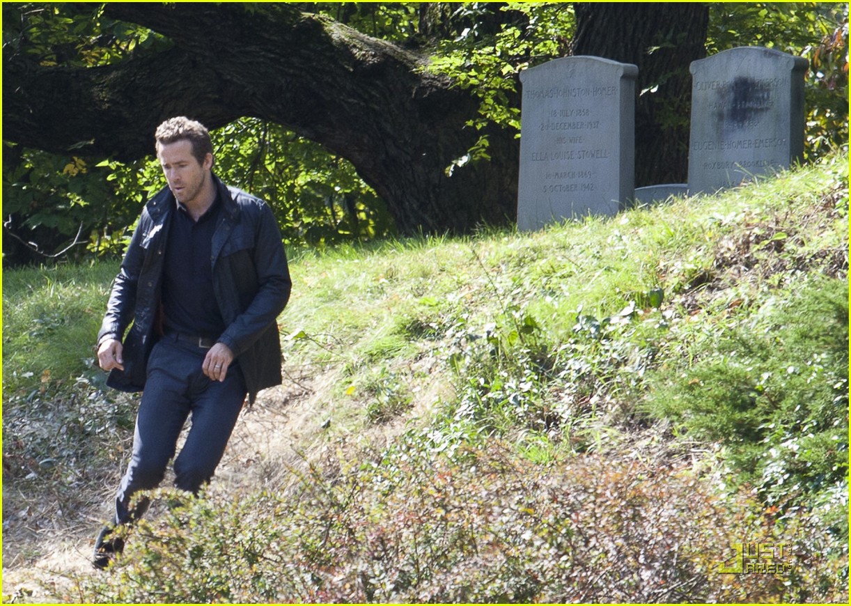 Ryan Reynolds: Cemetery Shoot with Marisa Miller!: Photo 2582993 | Jeff ...