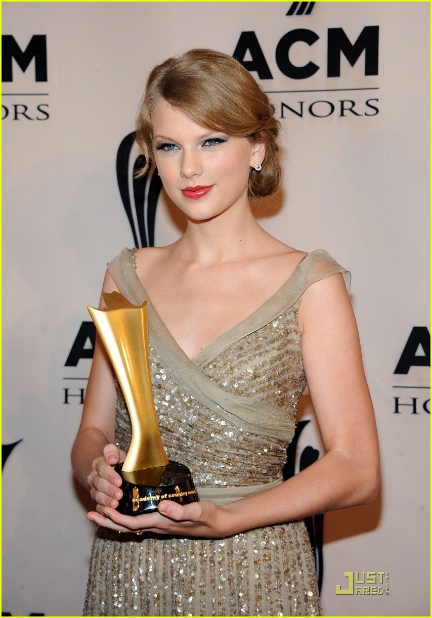 Taylor Swift: ACM Honors Award Recipient!: Photo 2582070 | Taylor Swift ...