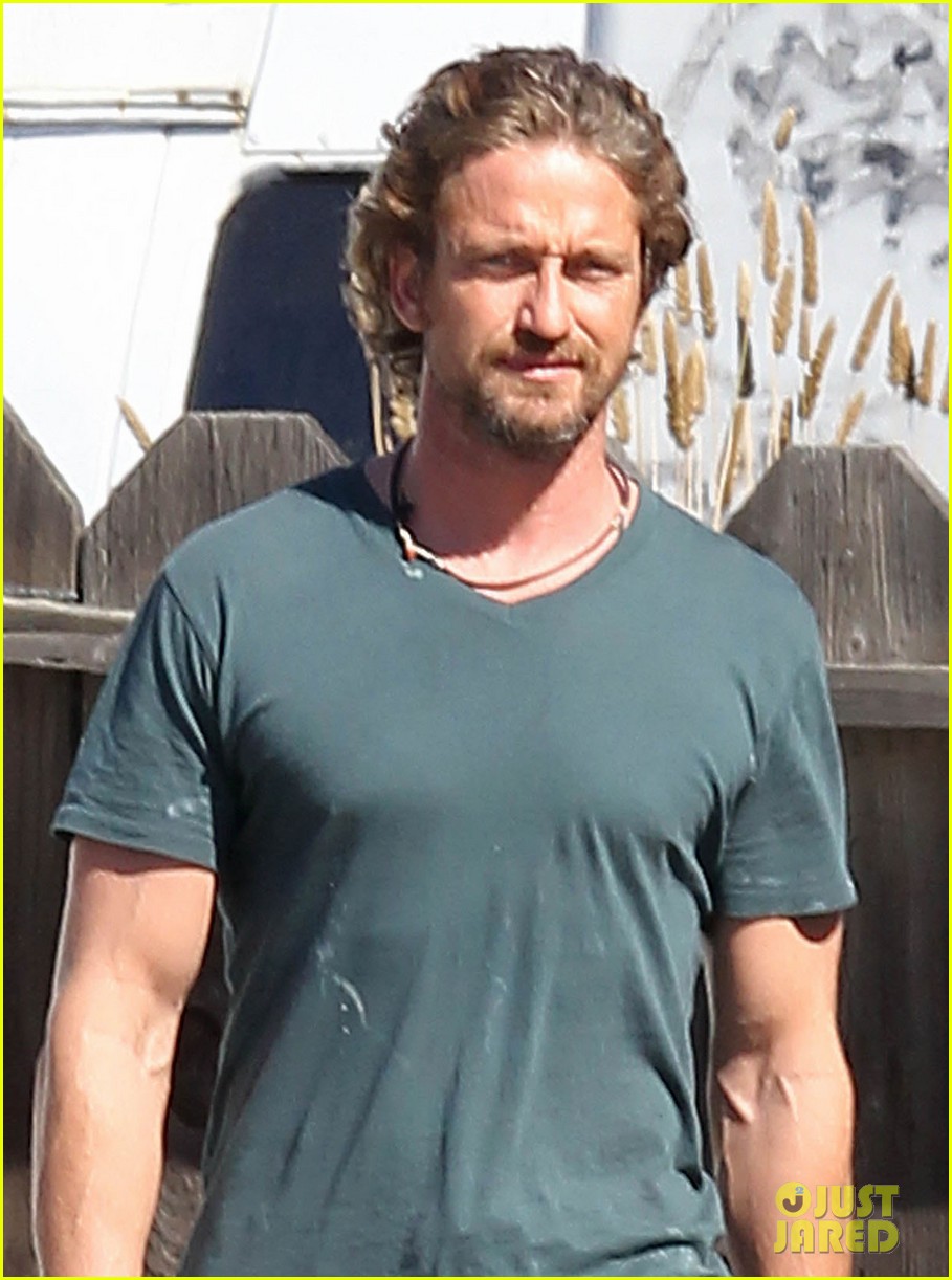 Gerard Butler in Talks for 'Hunter Killer' Lead Role: Photo 2589566 ...