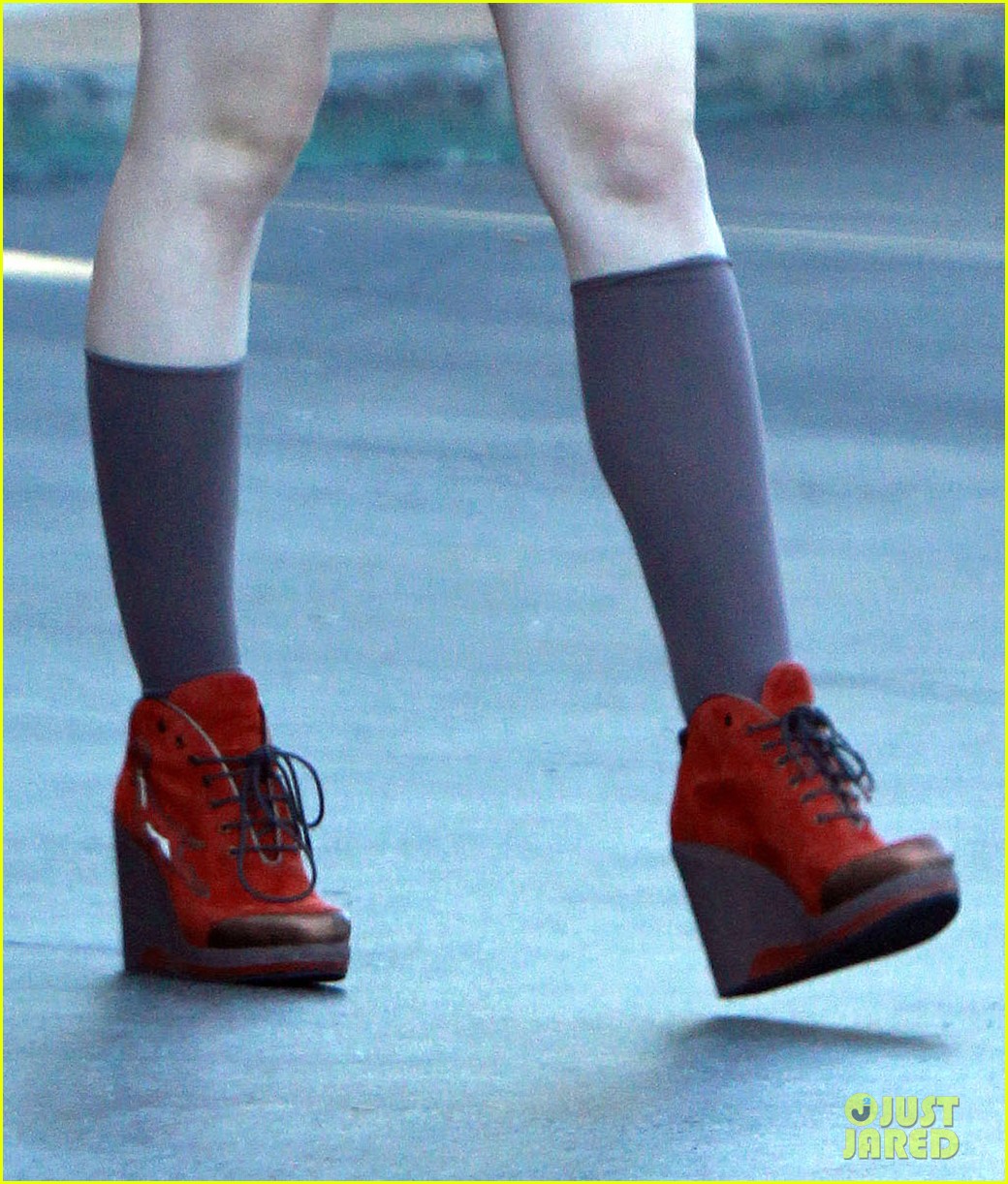 Elle Fanning: Jamba Juice Lover!: Photo 2591698 | Elle Fanning Photos ...