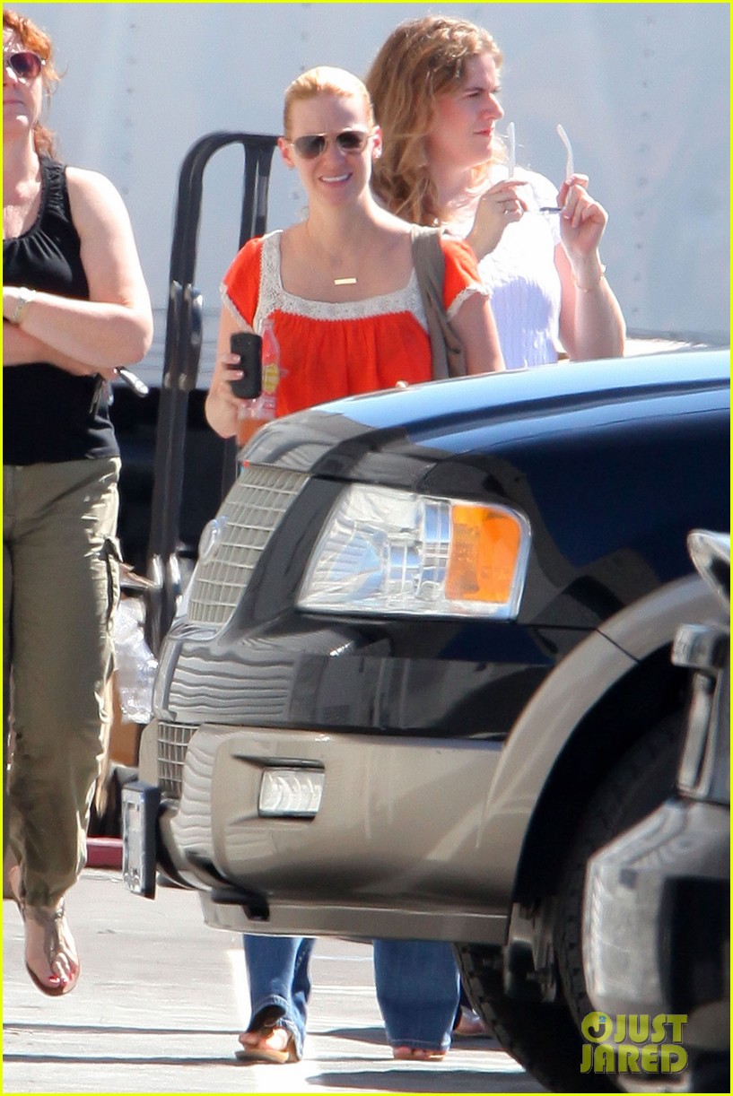 January Jones: Prop House Visit: Photo 2589570 | January Jones Photos ...