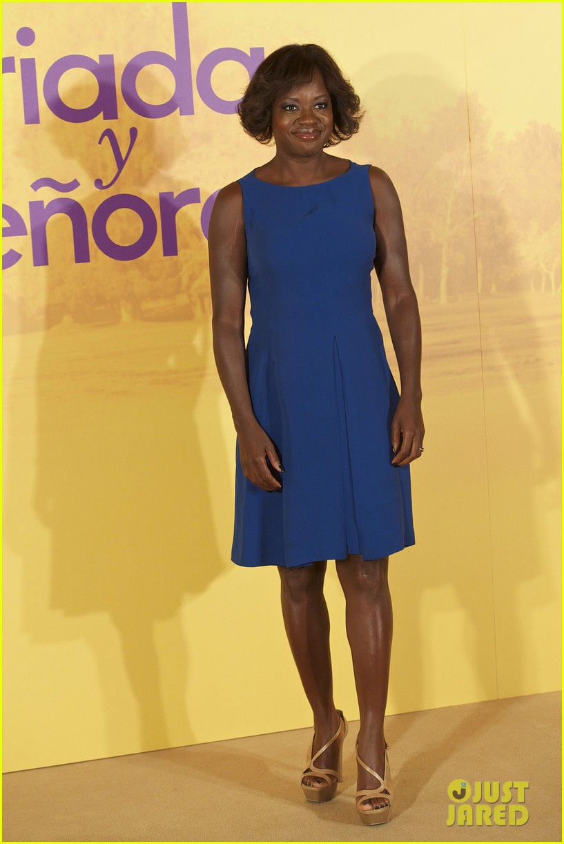 Emma Stone: 'Help' Photo Call in Madrid!: Photo 2586292 | Emma Stone ...