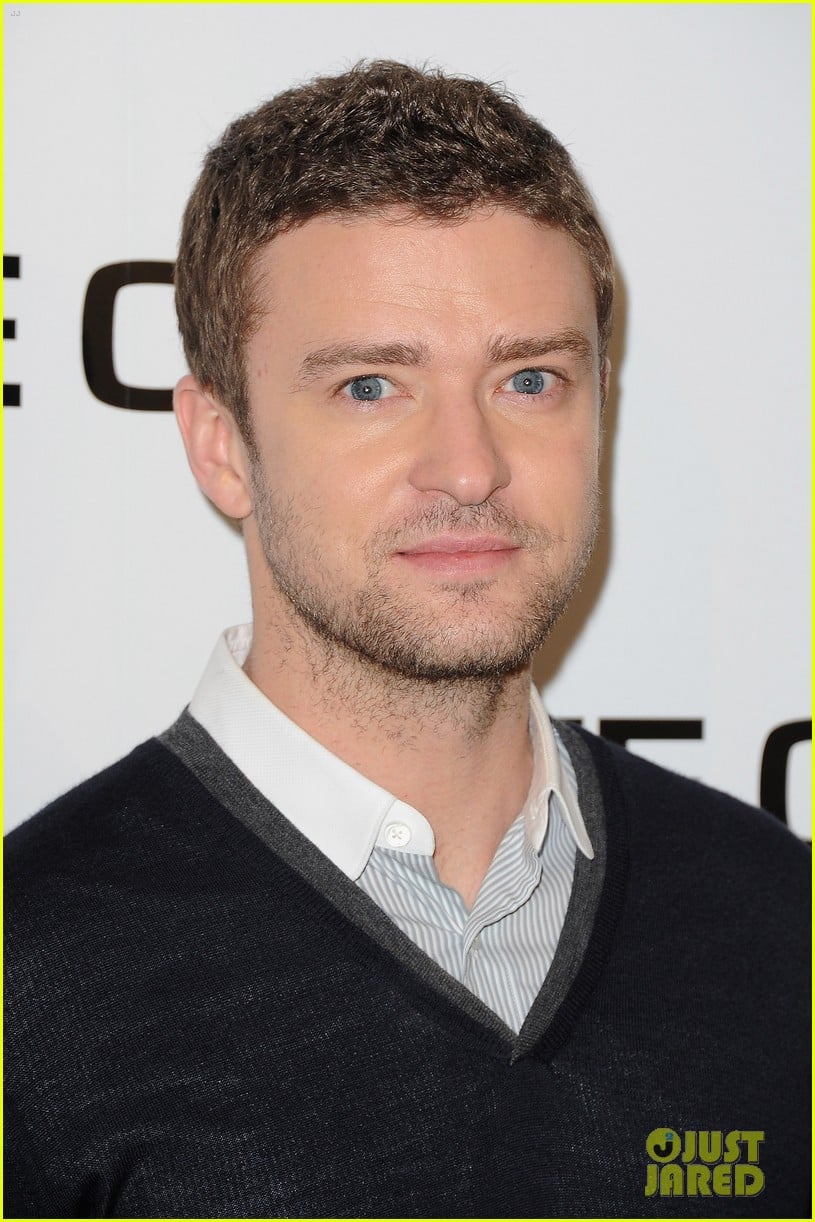 Amanda Seyfried & Justin Timberlake: Time Out!: Photo 2596670 | Amanda ...