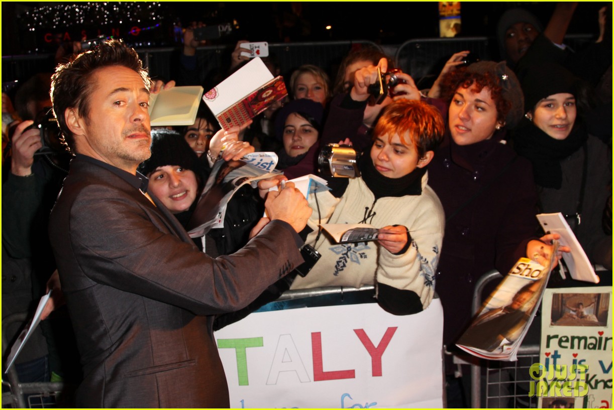 Jude Law & Noomi Rapace: 'Game of Shadows' in London!: Photo 2607950 ...