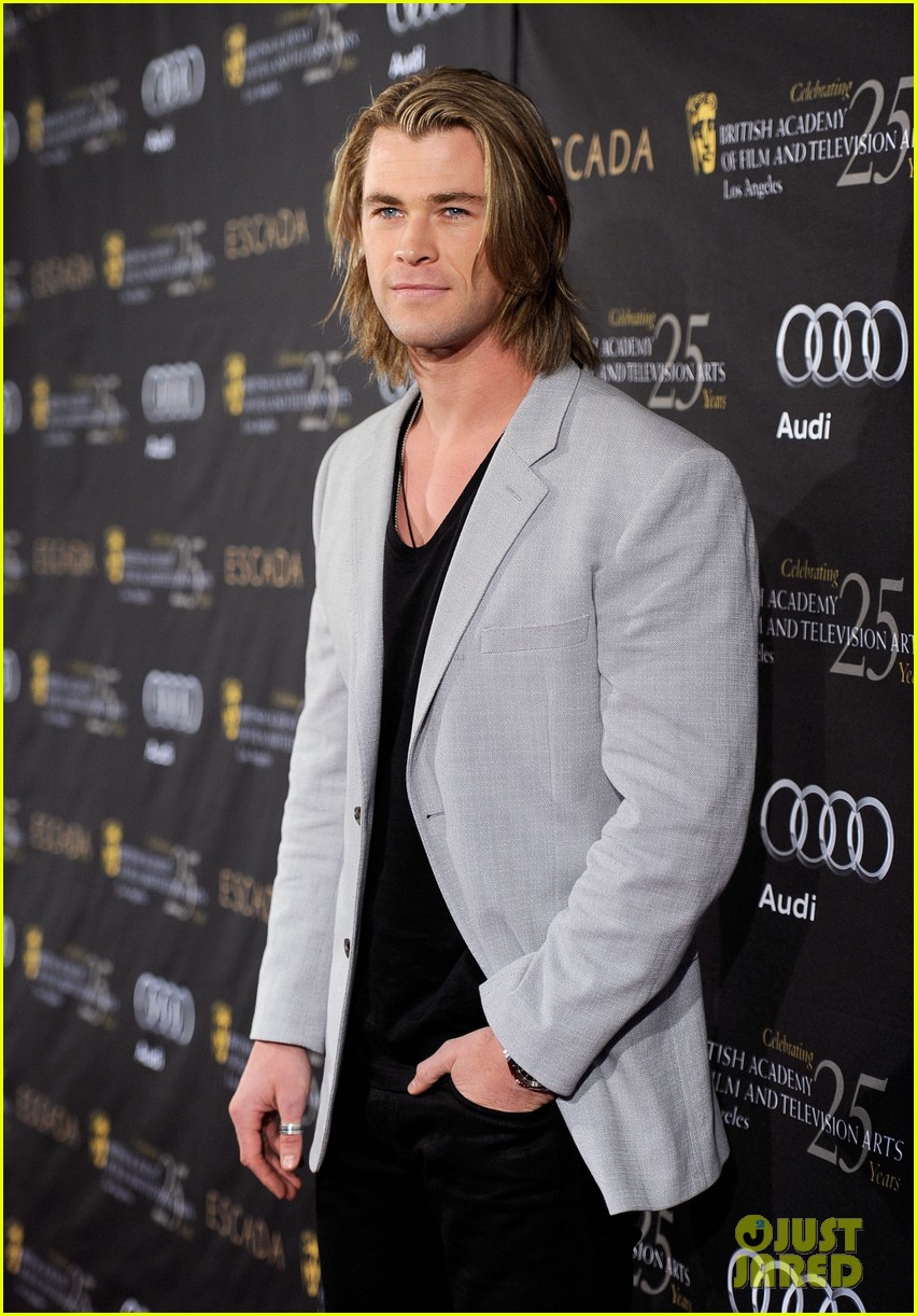 Leo DiCaprio & Chris Hemsworth: BAFTA Tea Time!: Photo 2617771 | Chris ...