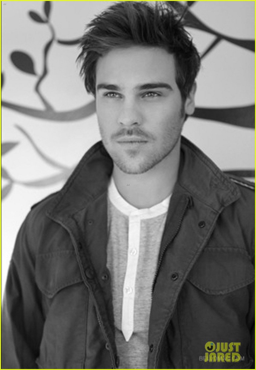 Grey Damon: 'Bello' Mag Man!: Photo 2630130 | Grey Damon, Magazine ...